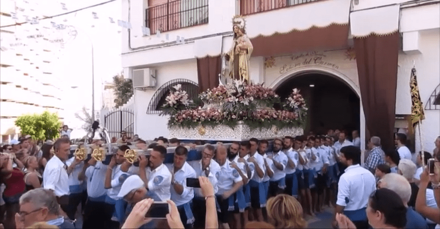 Confusión e incertidumbre en el embarque de la Virgen del Carmen ...